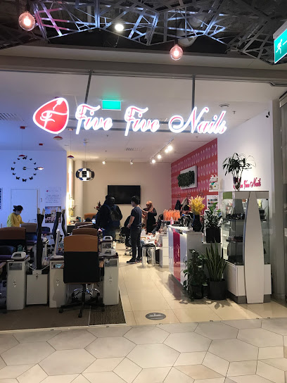 Five Five Nails | Manikyr och pedikyrsalong i Göteborg